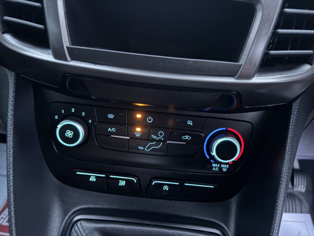 Ford Transit Connect 1.5 Trend - Nick Tomlin Cars